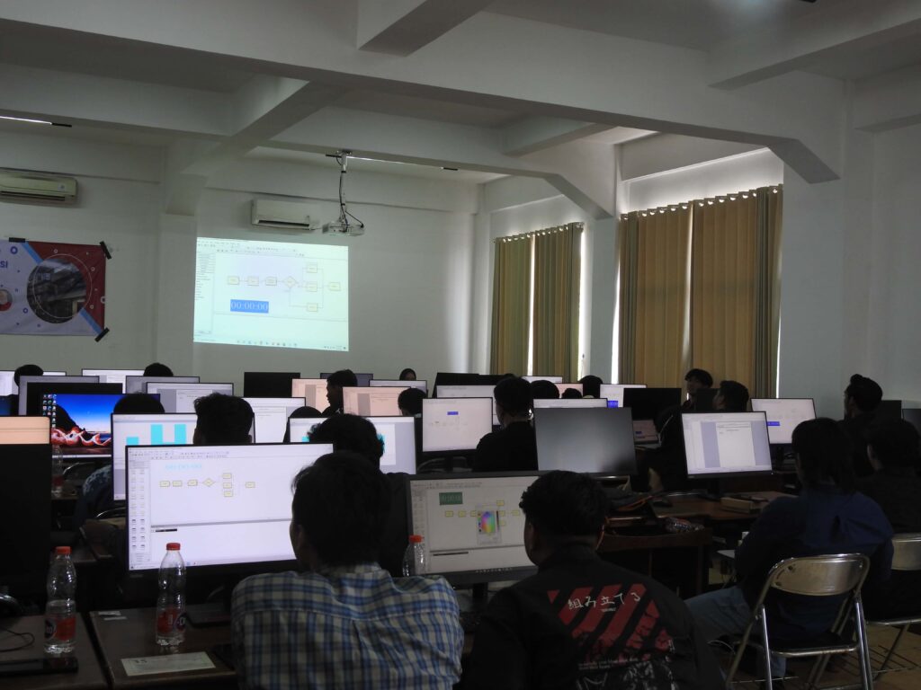 Workshop Simulasi dan Optimasi Sistem Industri Sukses Dilaksanakan 2 Batch