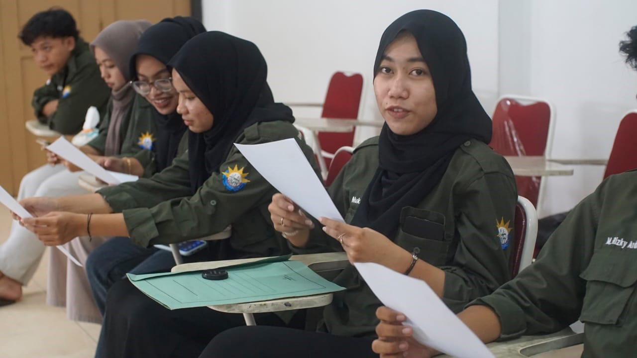 Upgrading Himpunan Mahasiswa Teknik Industri (HMTI) Tahun 2024